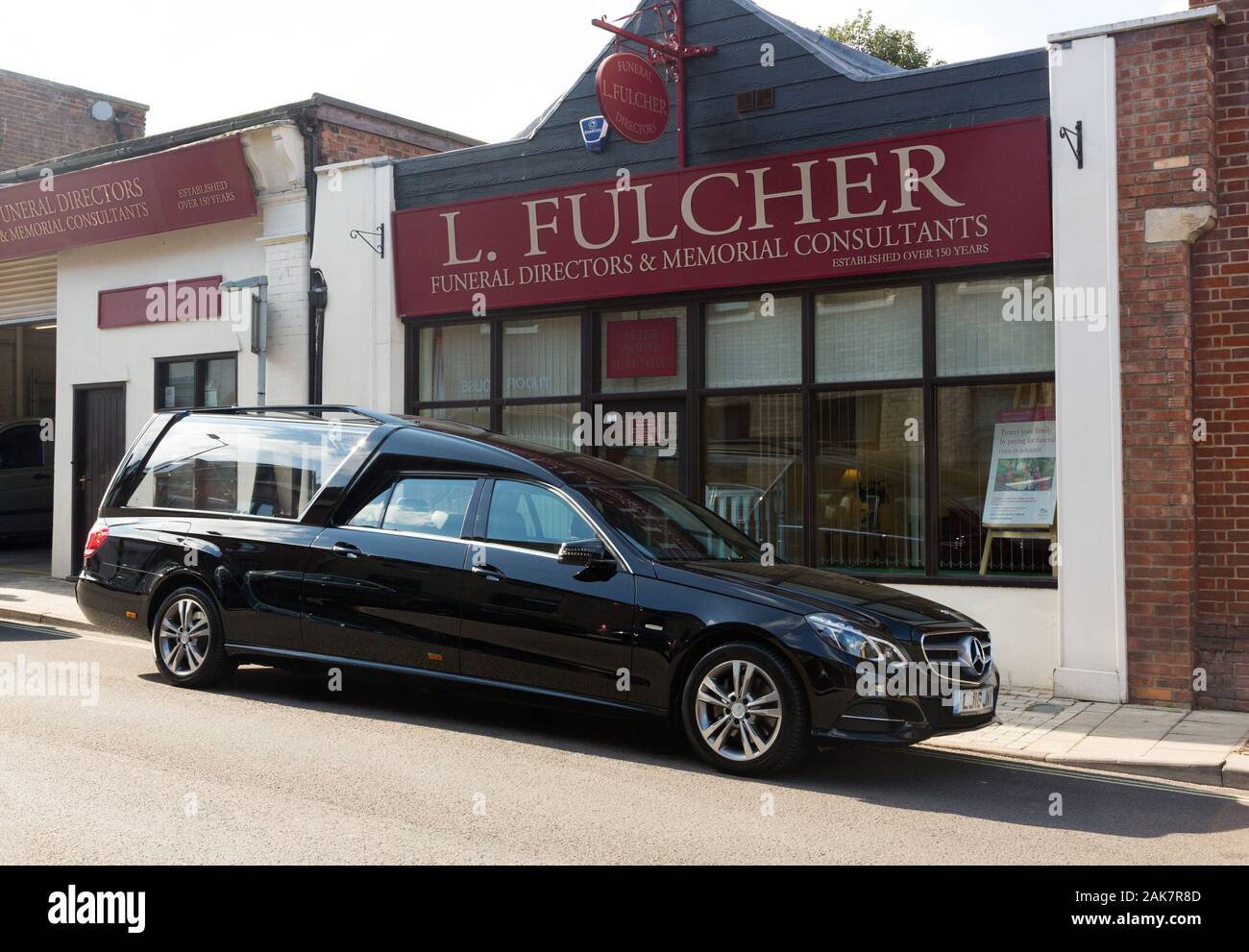 British hearse hi-res stock photography and images - Alamy