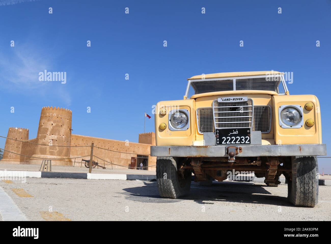 Historic qatari military fortress hi-res stock photography and images ...