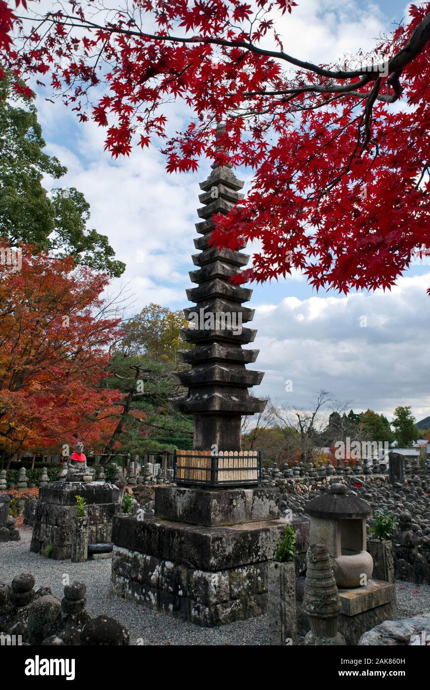 Old kyoto hi-res stock photography and images - Alamy