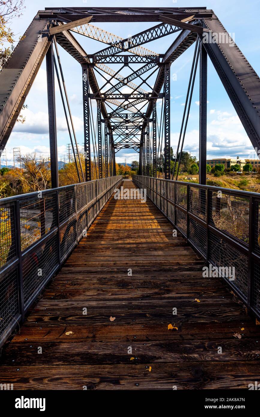 Beautiful landscape wooden bridge hi-res stock photography and images ...