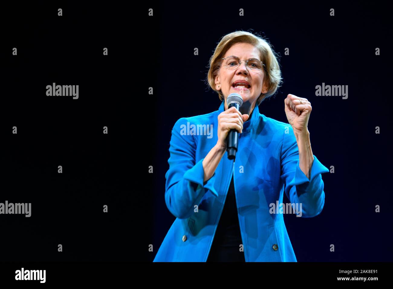 Elizabeth warren hi-res stock photography and images - Alamy