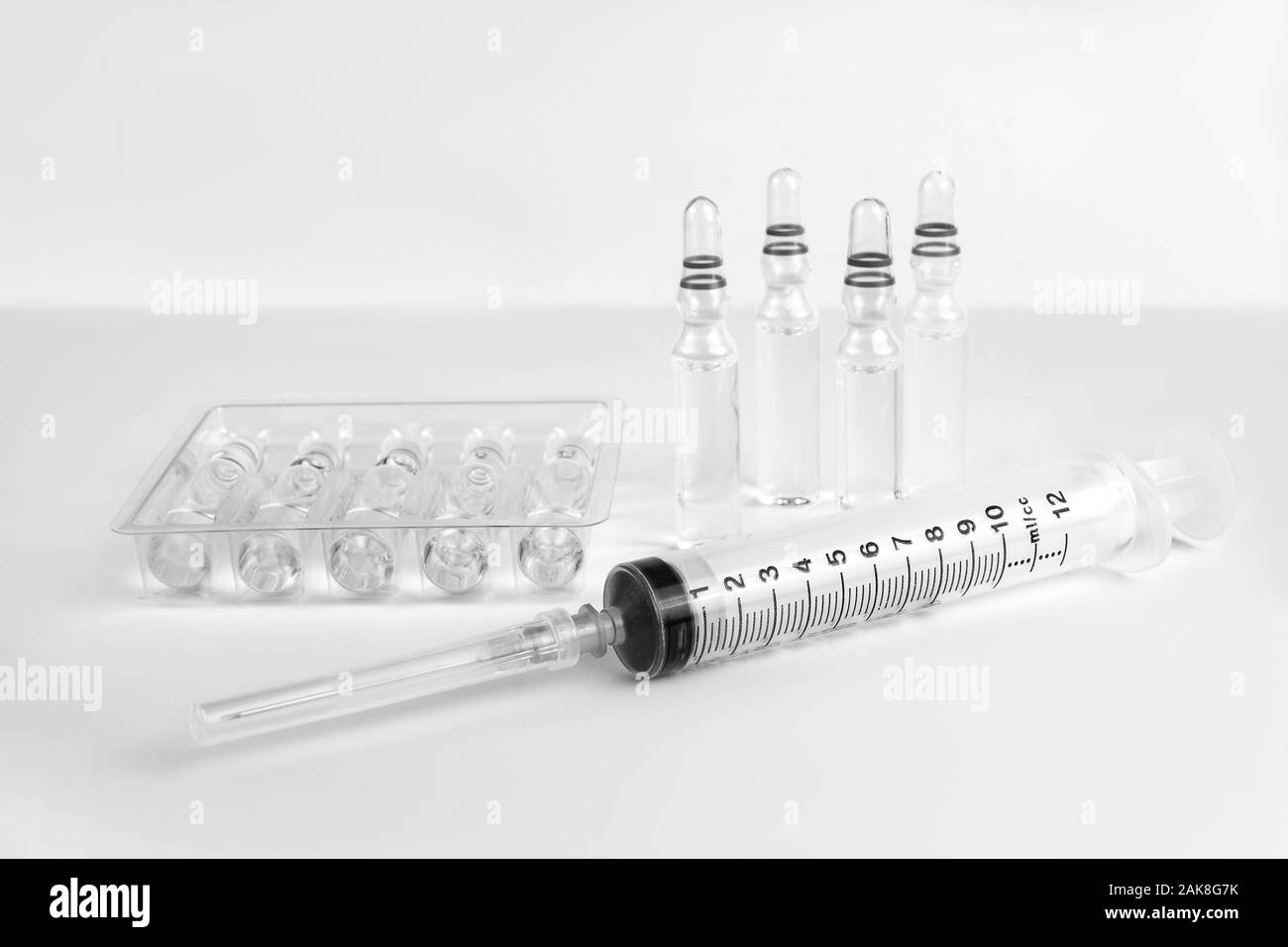 Medical ampoule vial Black and White Stock Photos & Images - Alamy