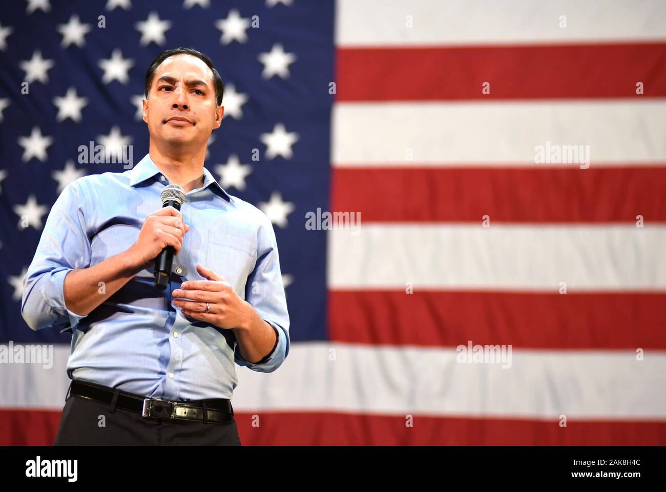 Castro appearance hi-res stock photography and images - Alamy