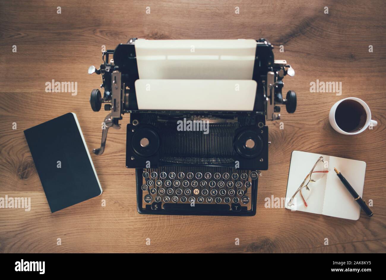 Retro writers desk with typewriter. Top view thirties. Author, writing ...