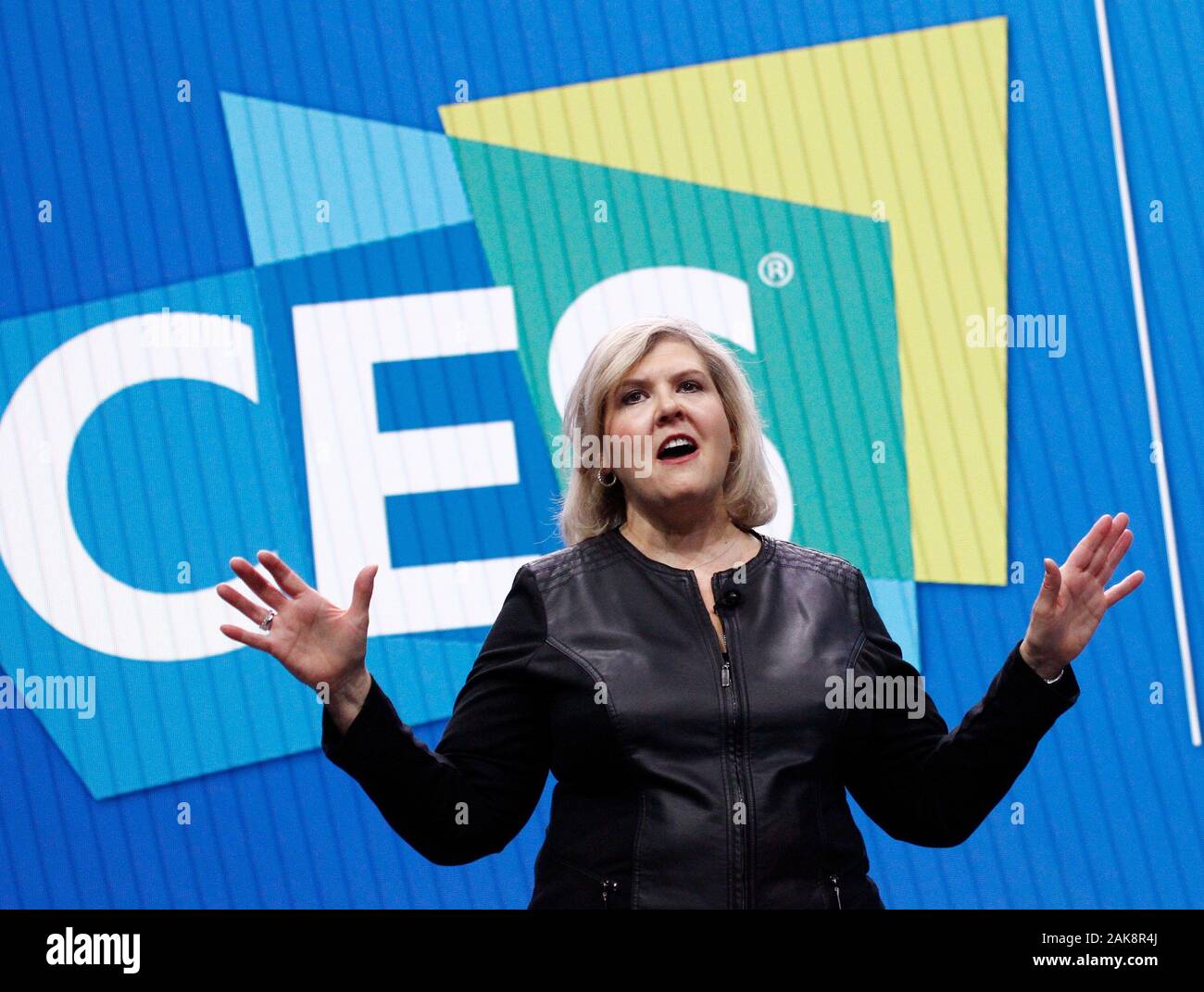 Karen chupka hi-res stock photography and images - Alamy