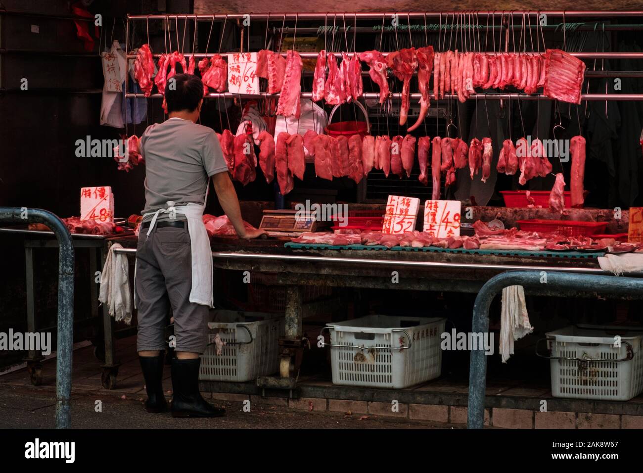 In store butcher hi-res stock photography and images - Alamy