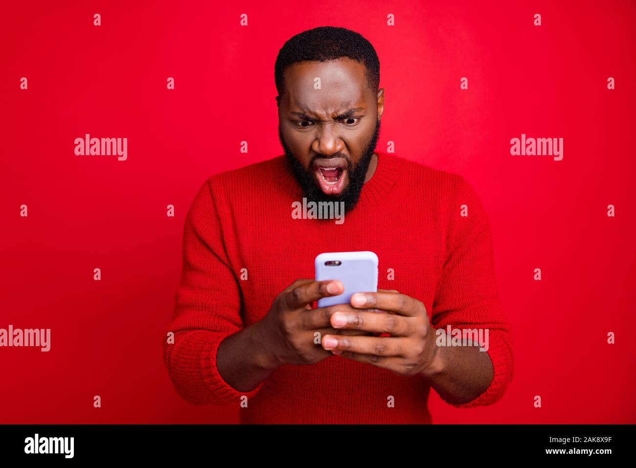 Outraged user hi-res stock photography and images - Alamy