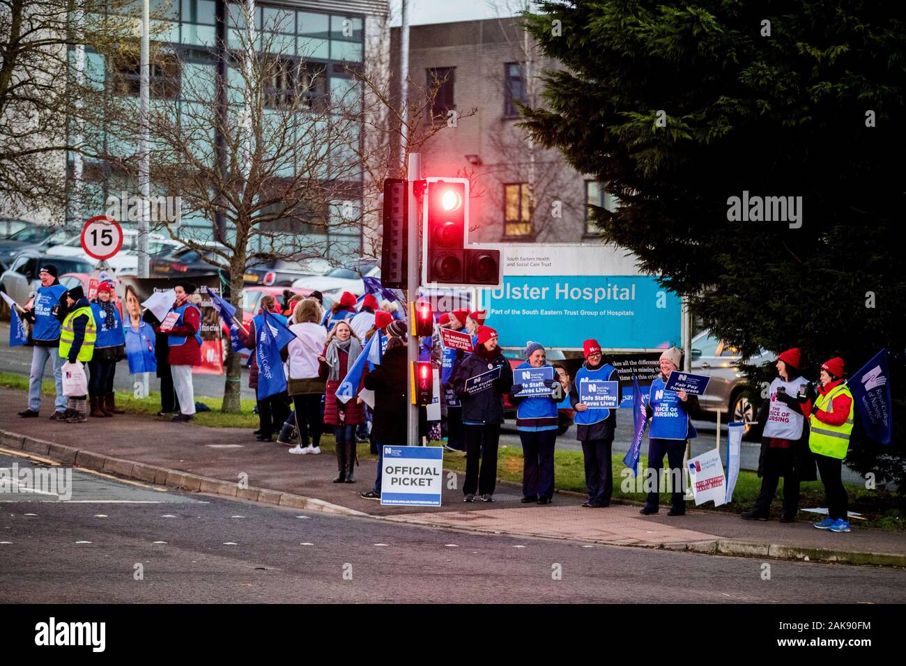 Nurse strike northern ireland hi-res stock photography and images - Alamy