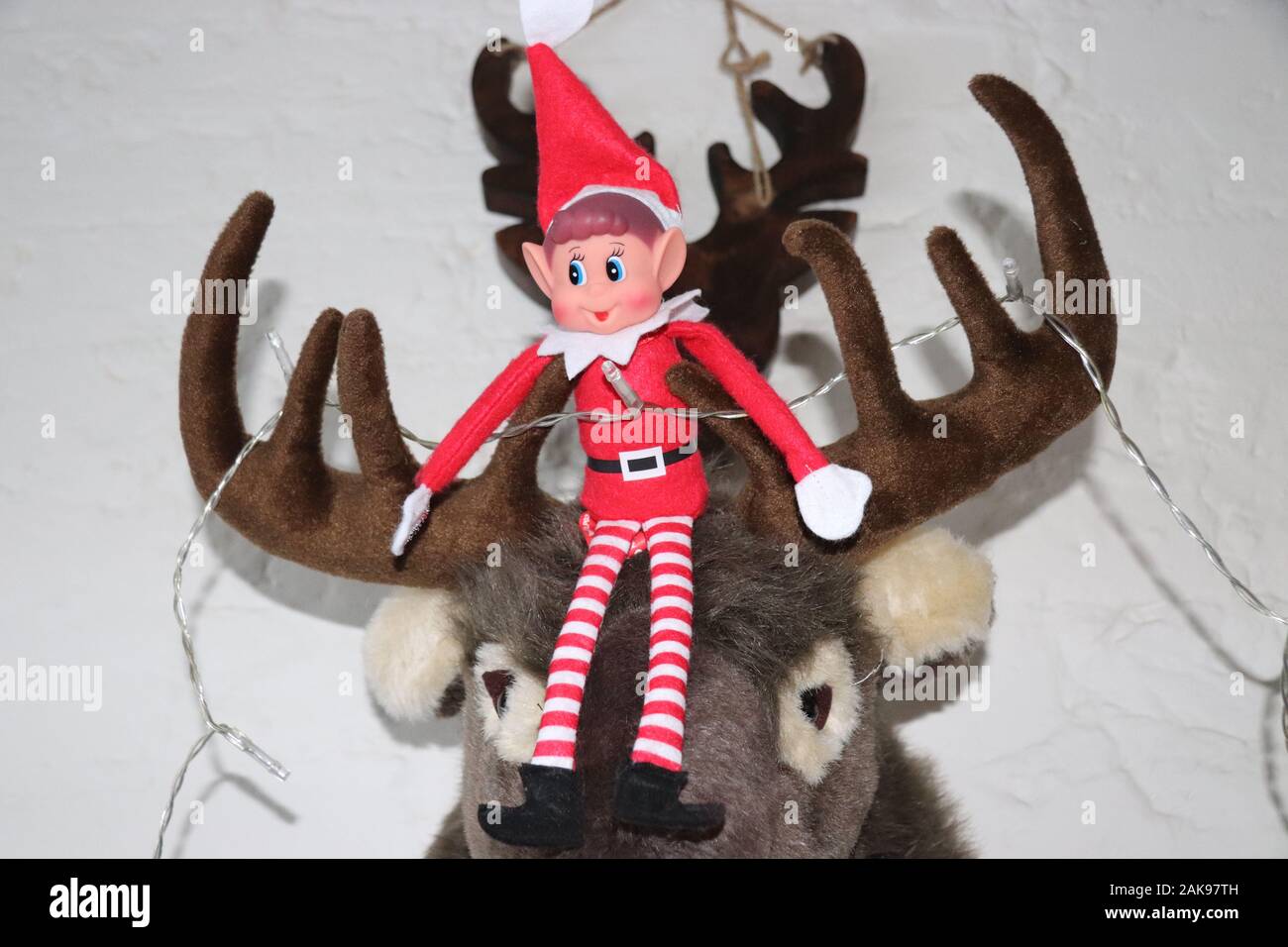 Elf on a shelf hi-res stock photography and images - Alamy