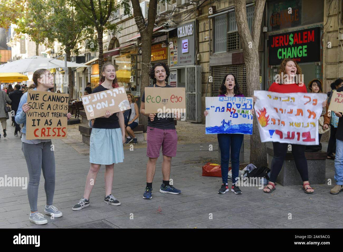 Fridays for Future Demonstration, Jerusalem, Israel Stock Photo - Alamy Fridays for Future Demonstration, Jerusalem, Israel Stock Photo - Alamy