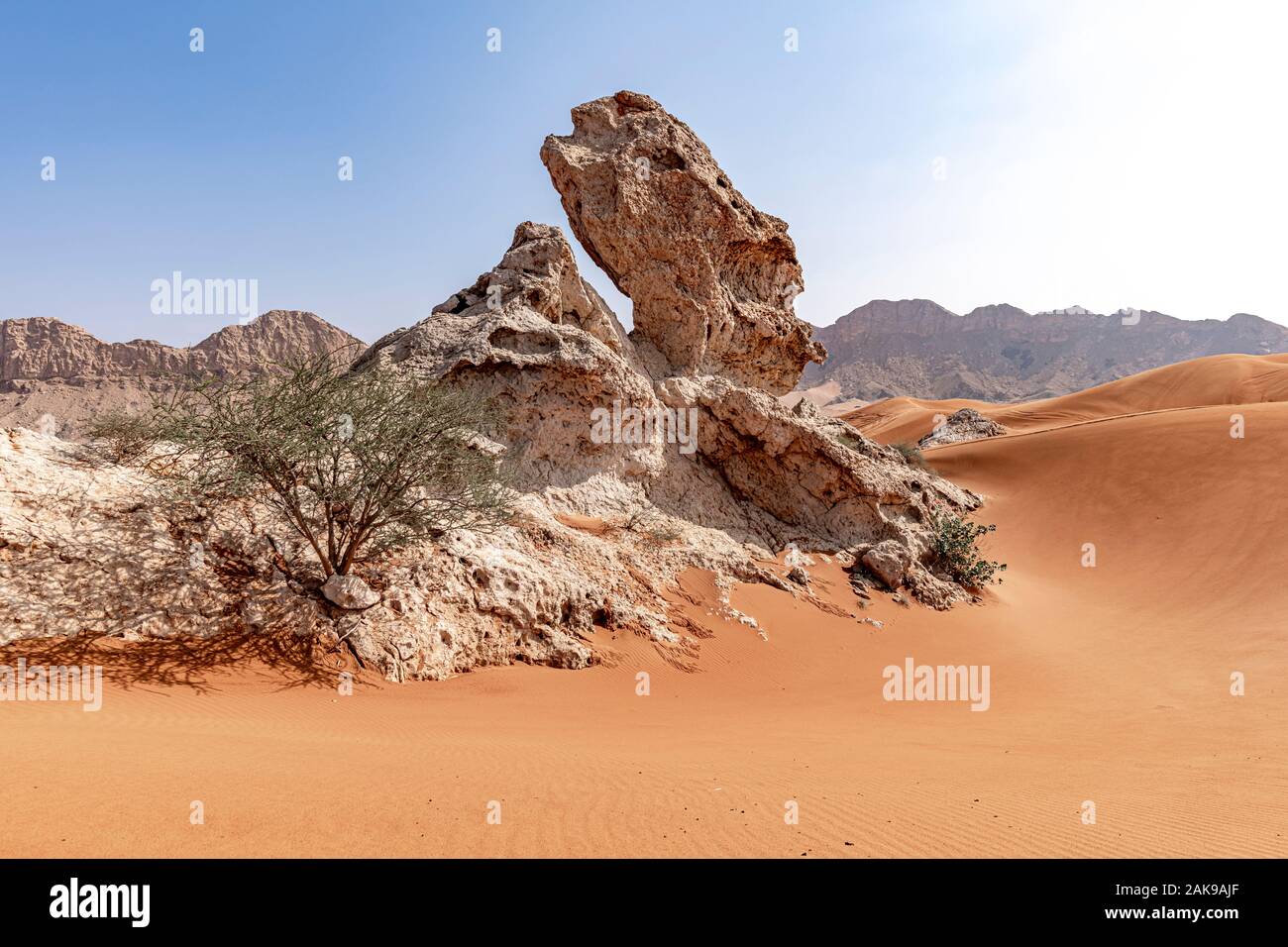 Rock formation in the desert (looks like a Sphinx), Sharjah, United ...
