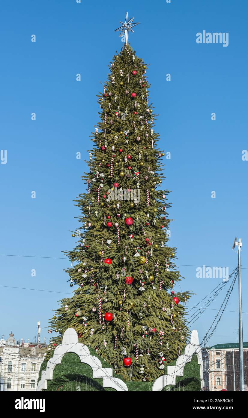 Ukraine christmas tree hi-res stock photography and images - Alamy
