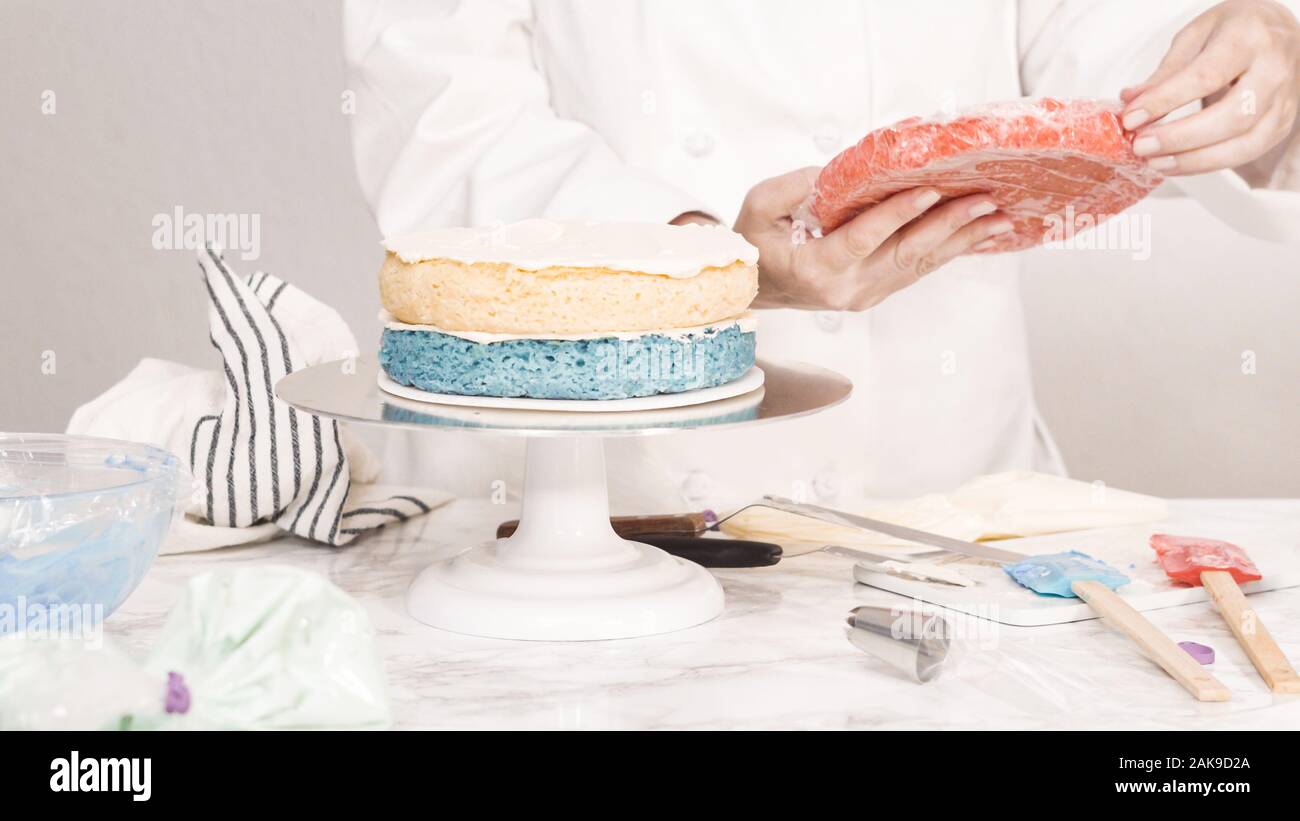 Stacking cake layers create hi-res stock photography and images - Alamy