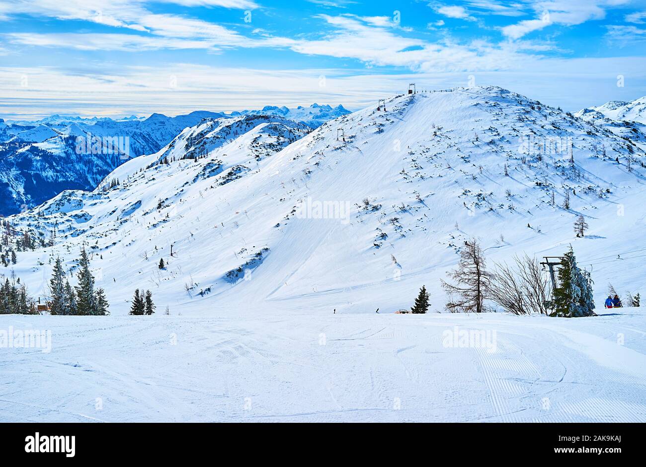 Feuerkogel cable car hi-res stock photography and images - Alamy