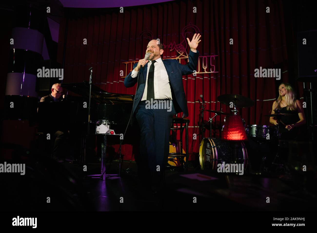 Jason Kravitz performing in London's Café Zedel Stock Photo - Alamy