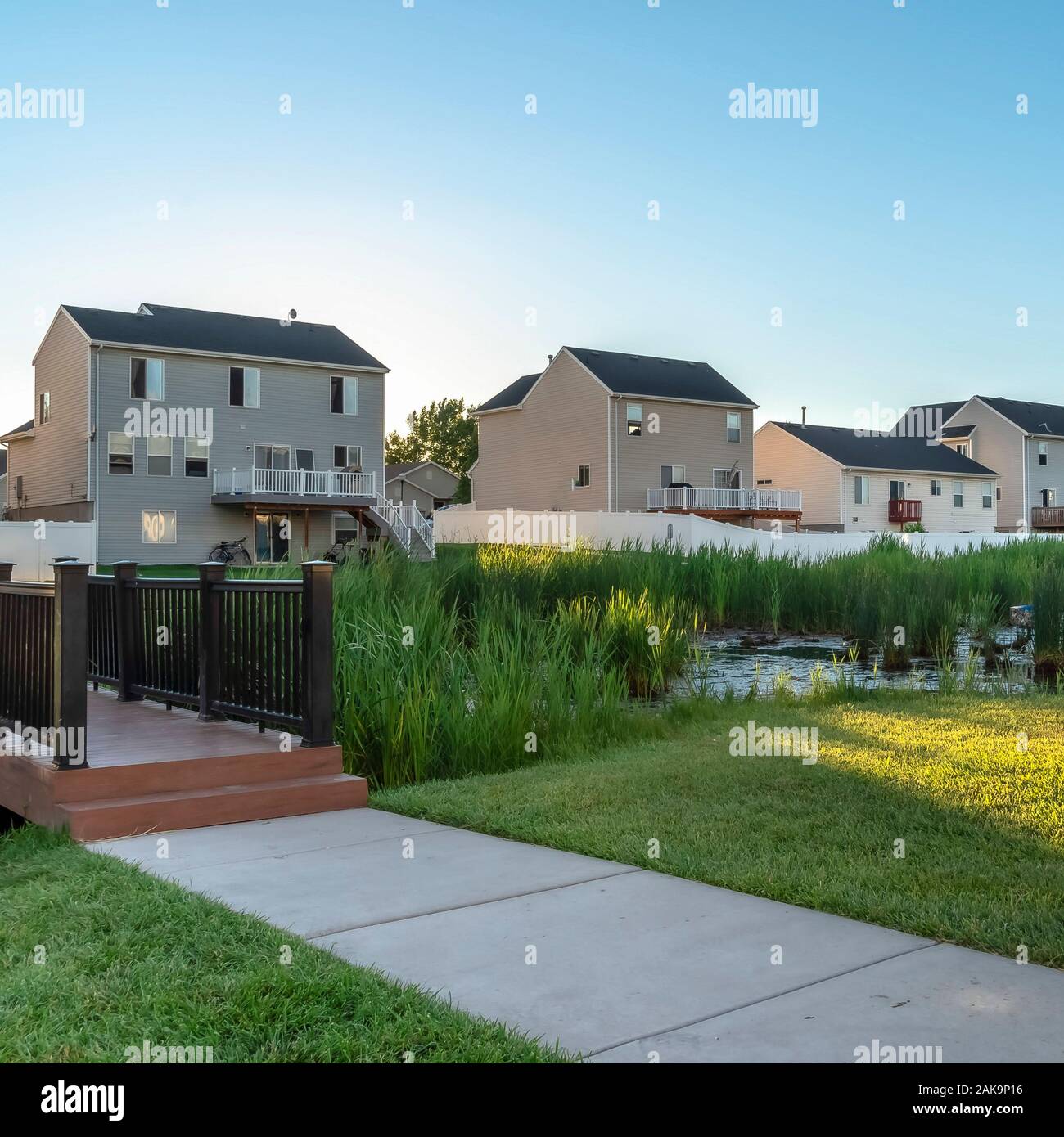 Walkway Over Pond High Resolution Stock Photography and Images - Alamy