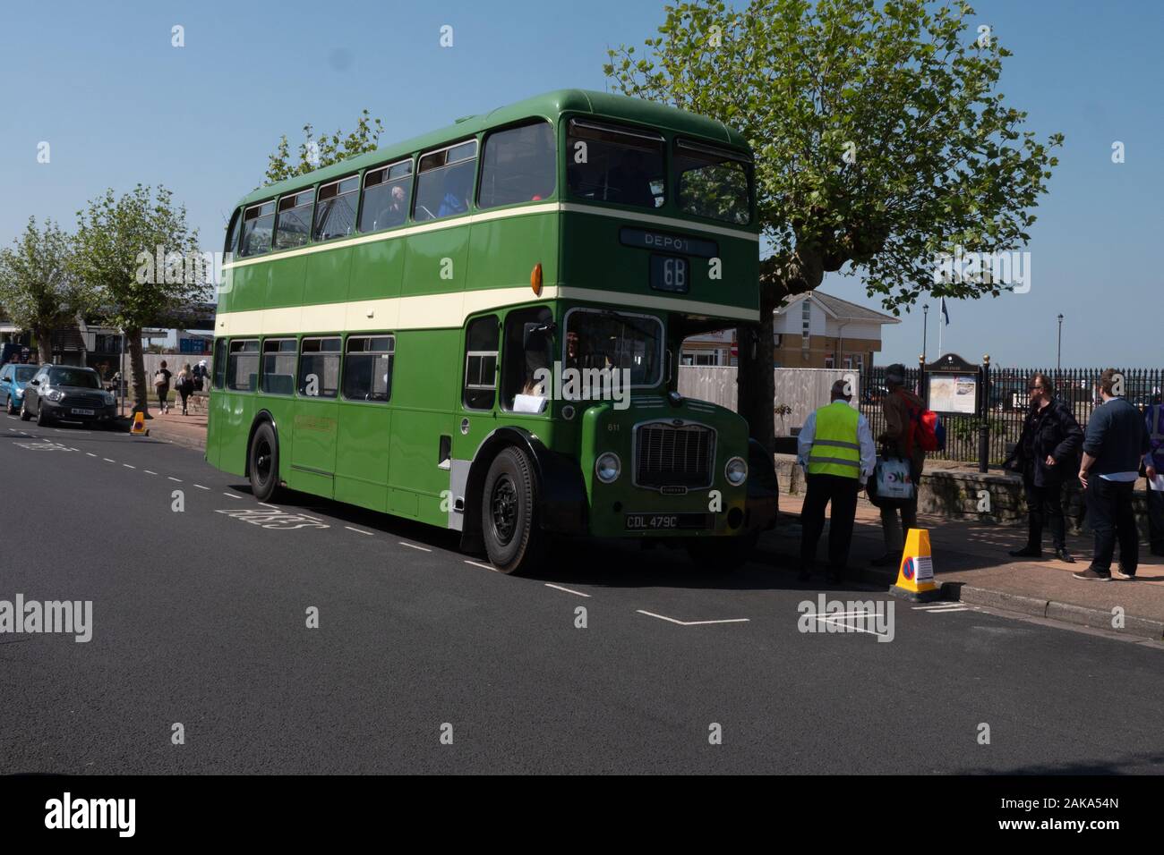 Southern Vectis 611, CDL 479C and ECW bodied Bristol FLF picks up passengers in Ryde, isle of ...