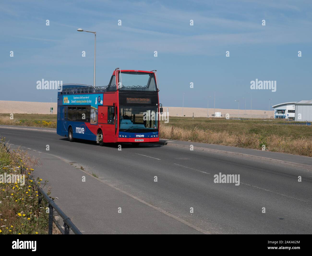 Shuttle buses for cruise ship passengers hi-res stock photography and ...