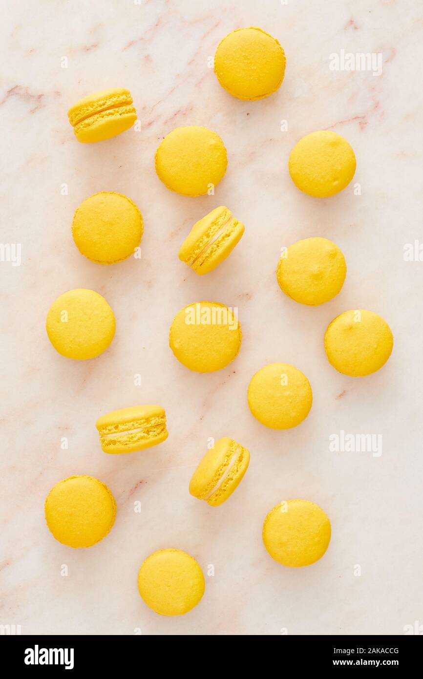 Yellow macarons hi-res stock photography and images - Alamy