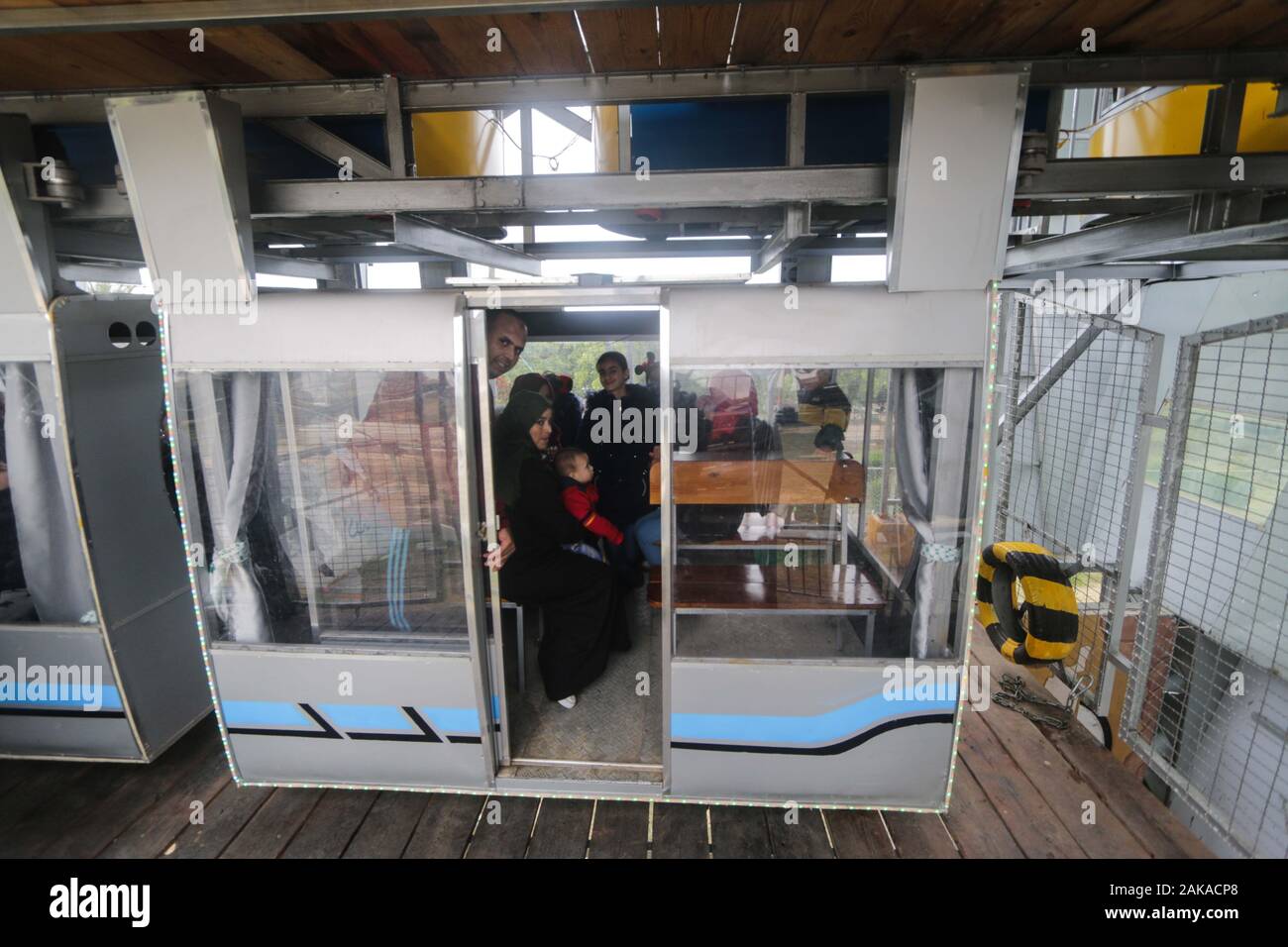 Khan Younis, The Gaza Strip, Palestine. 7th Jan, 2020. Palestinans ride ...