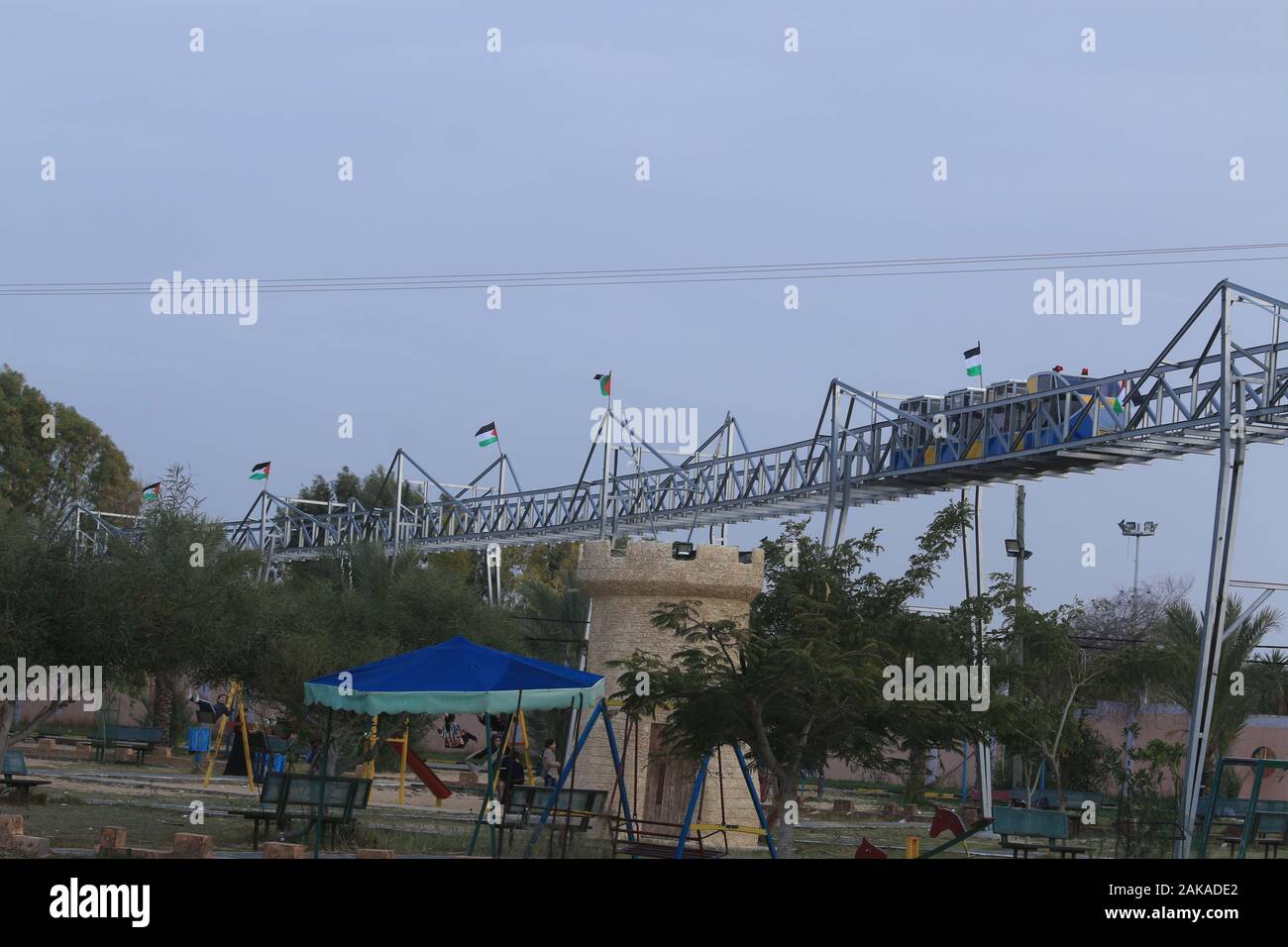 Khan Younis, The Gaza Strip, Palestine. 7th Jan, 2020. Palestinans ride ...