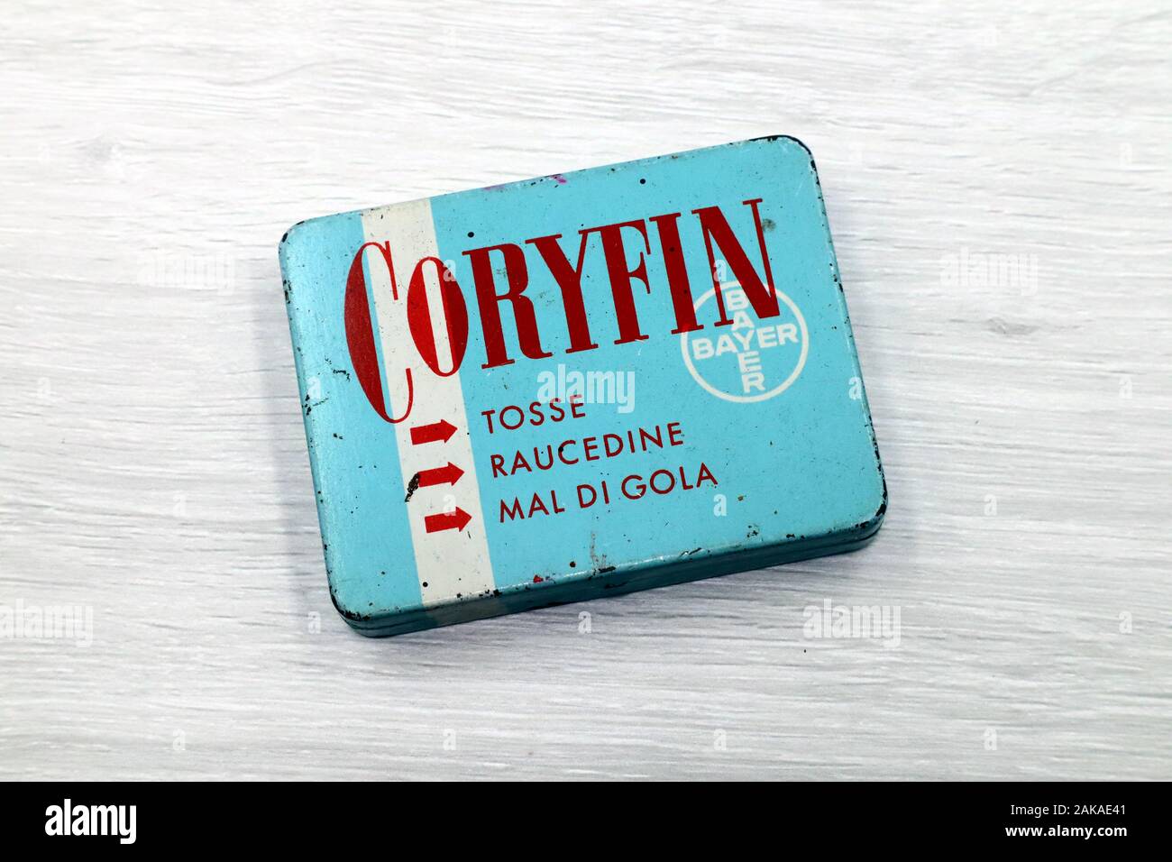 Vintage 1940s Box of CORYFIN BAYER. Bayer is a German Multinational ...