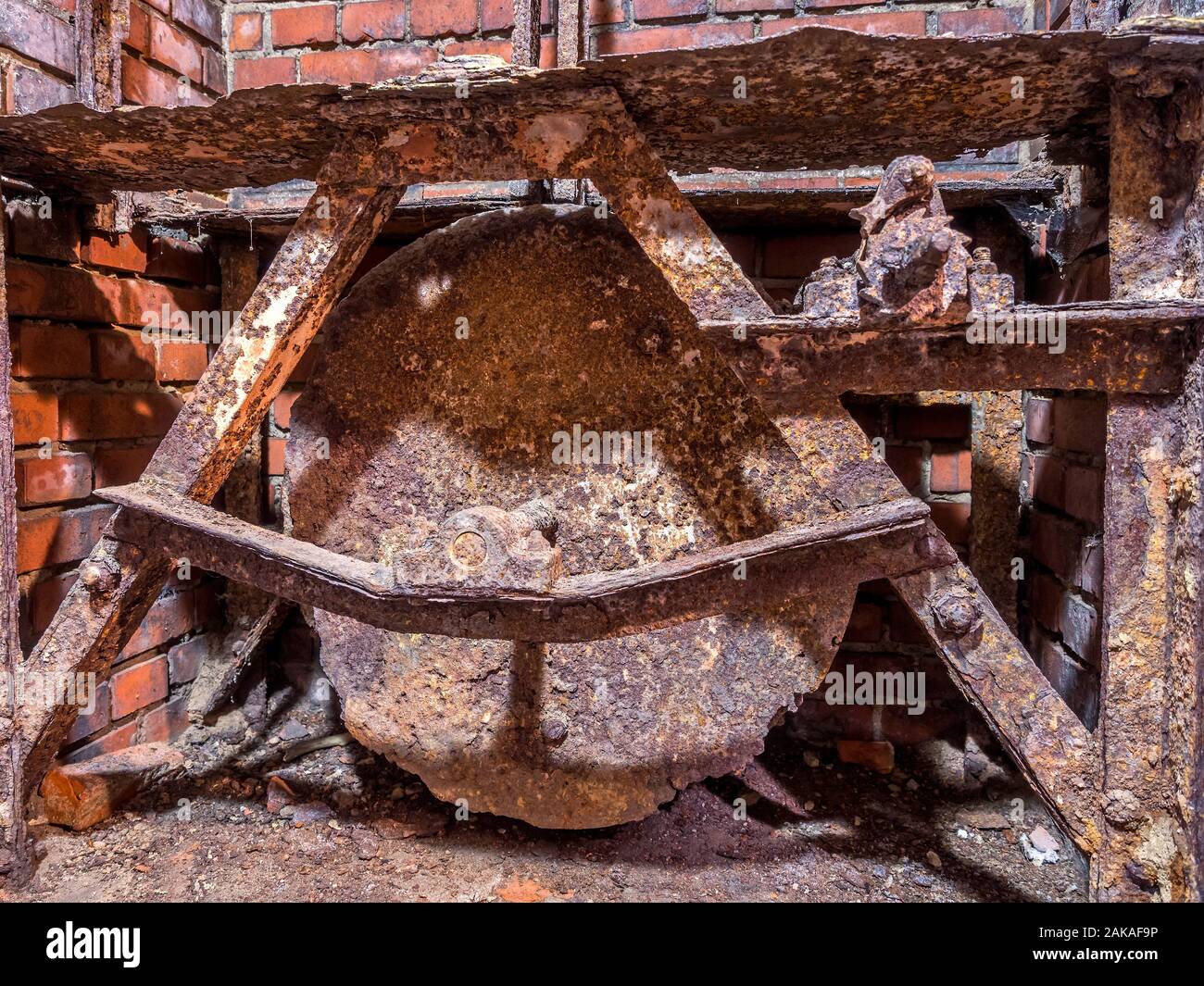 Old rusty mechanism Stock Photo - Alamy