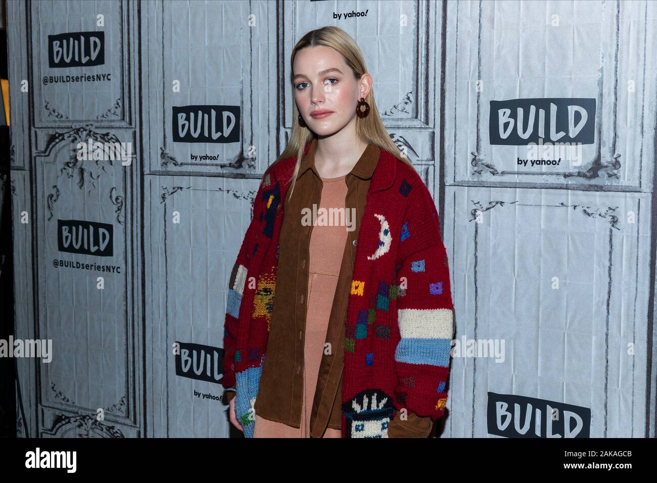 Victoria pedretti 2020 hi-res stock photography and images - Alamy