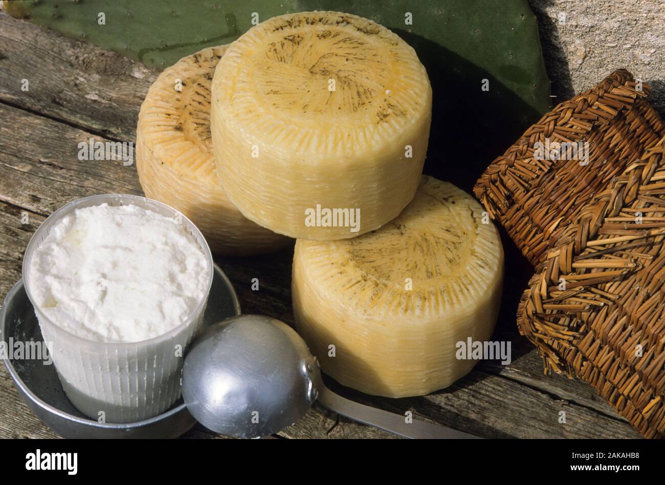 Sicilian cheeses hi-res stock photography and images - Alamy