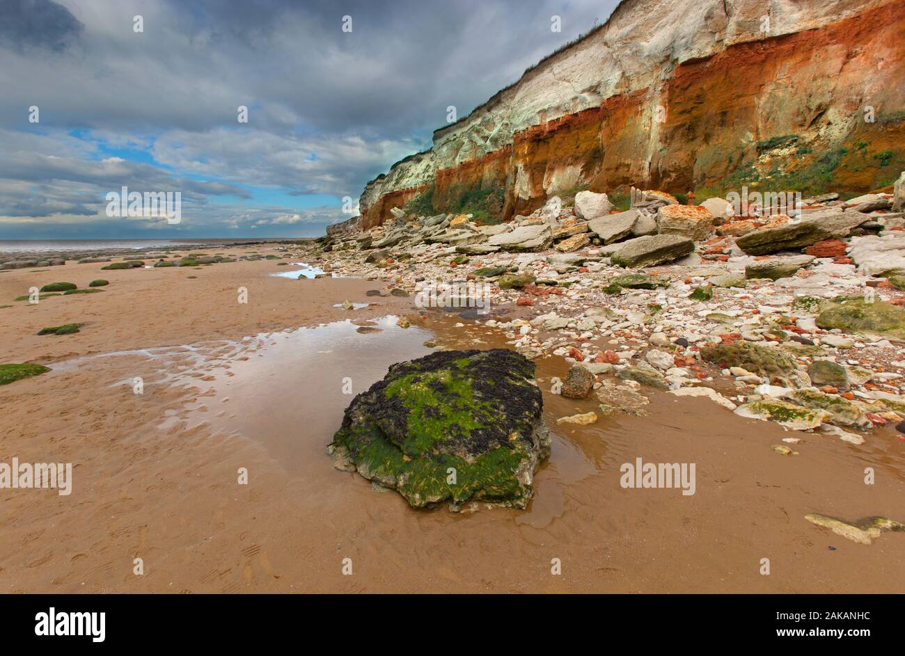 Hunstanton Cliffs at low tide West Norfolk in winter Stock Photo - Alamy