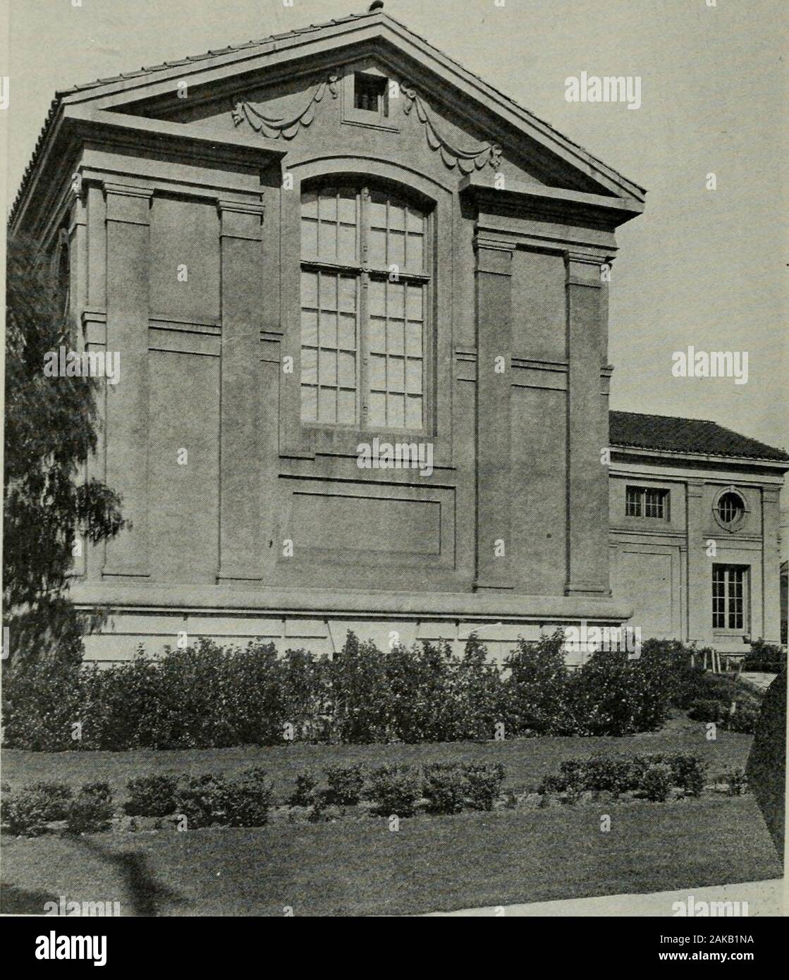 Architect and engineer . FLOOR PLAN OF LINCOLN HEIGHTS BRANCH LIBRARY ...