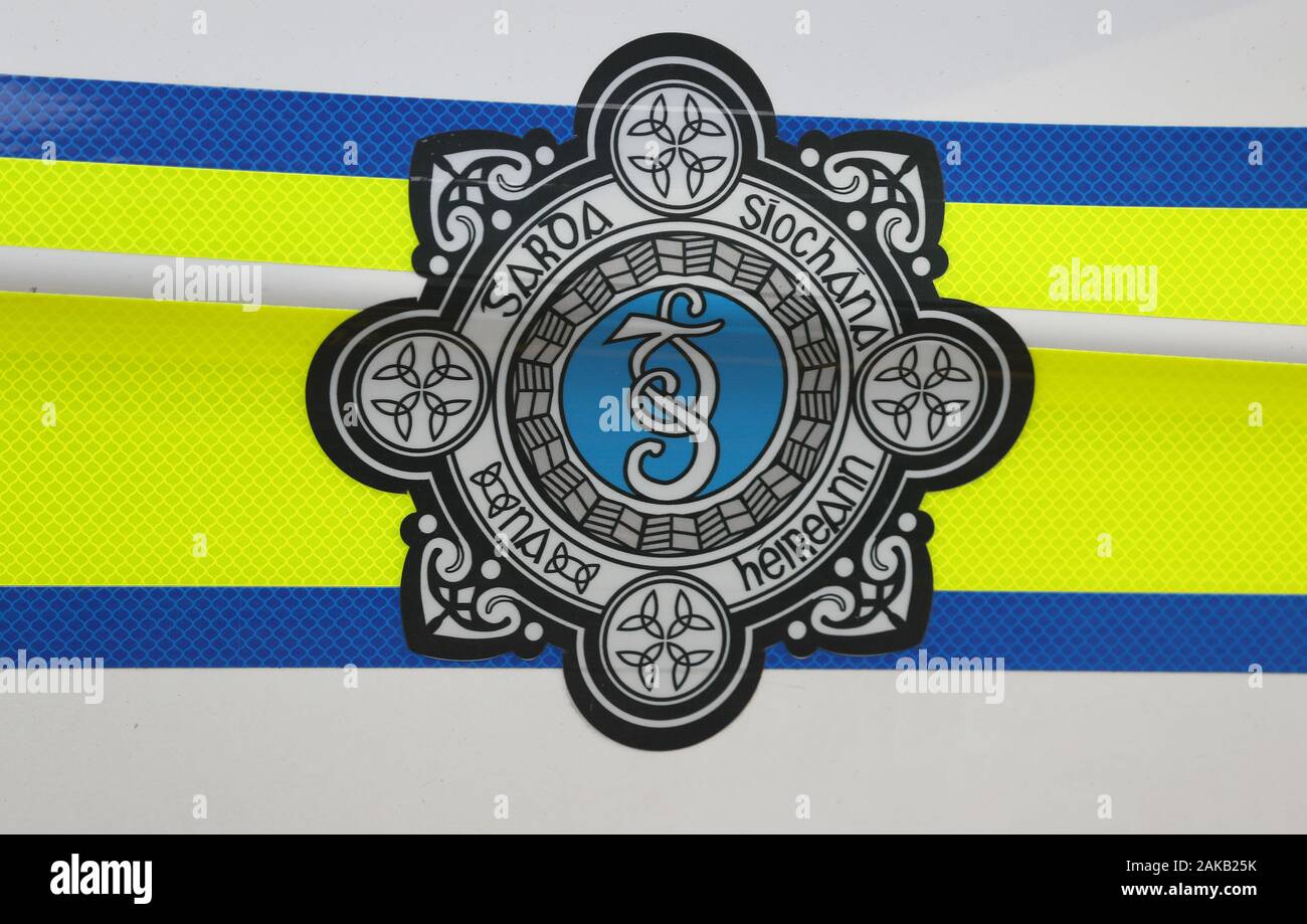 Garda logo hi-res stock photography and images - Alamy