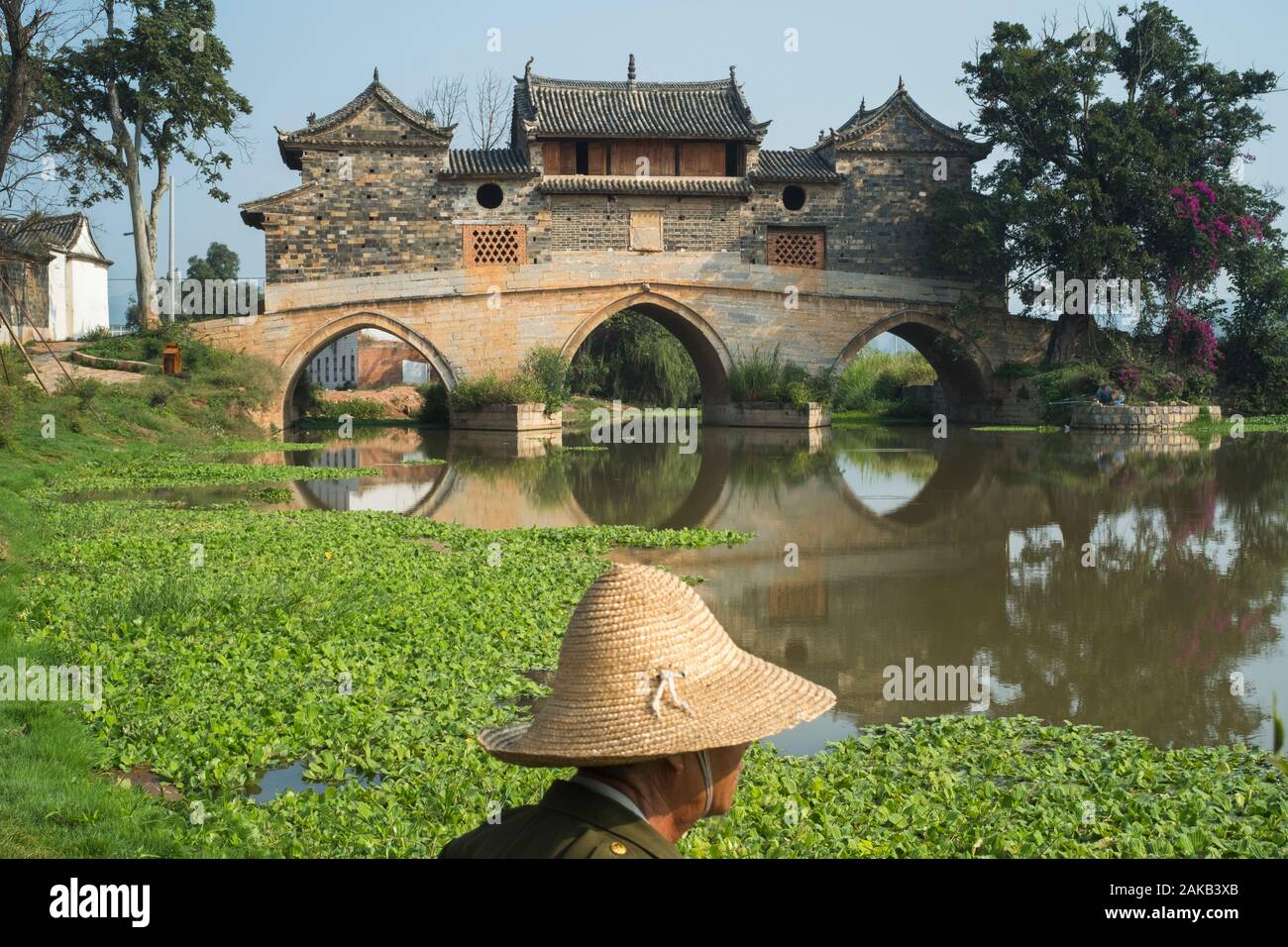 Xianghui Bridge was first built over the Lujiang River in Xinfang ...