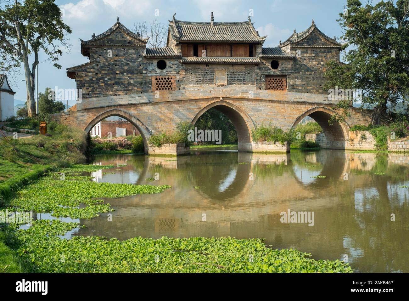 Xianghui Bridge was first built over the Lujiang River in Xinfang ...