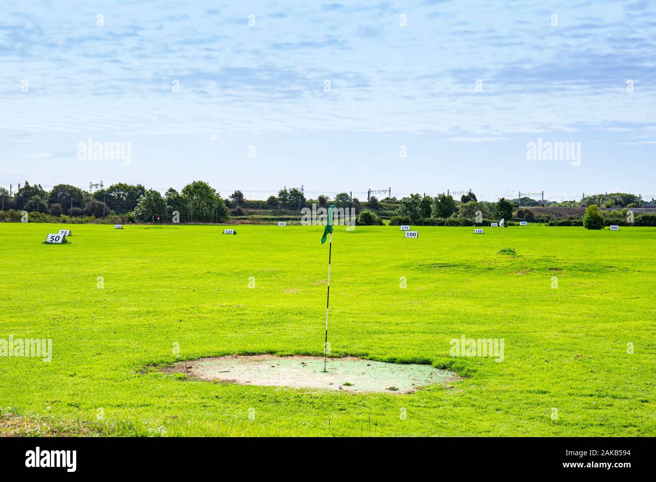 Golf range hi-res stock photography and images - Alamy
