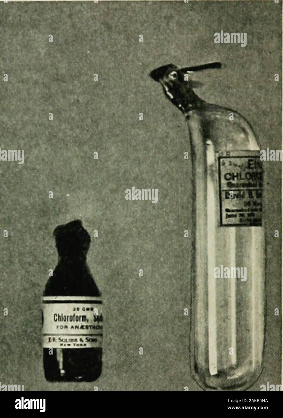 Chloroform administration hi-res stock photography and images - Alamy