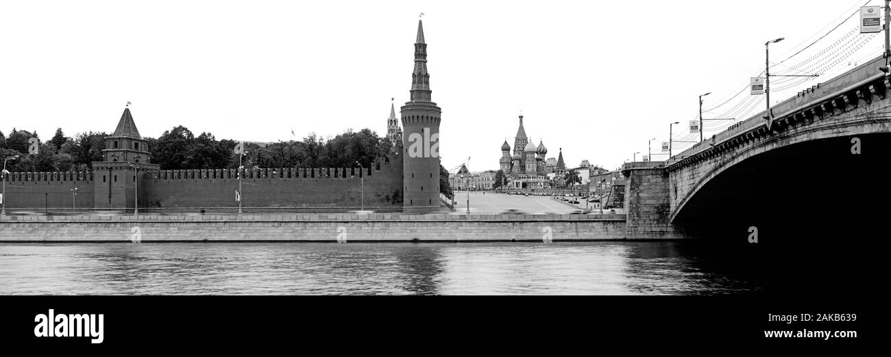 Black and white cityscape with view of Bolshoy Moskvoretskiy Bridge and ...