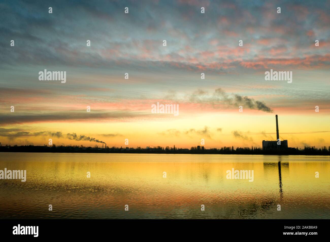 Garbage incineration plant. Environmental pollution Stock Photo - Alamy