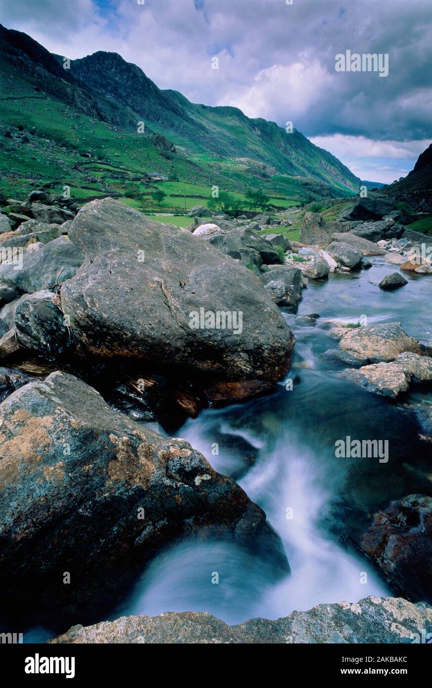 Snowdonia national park wales uk hi-res stock photography and images ...