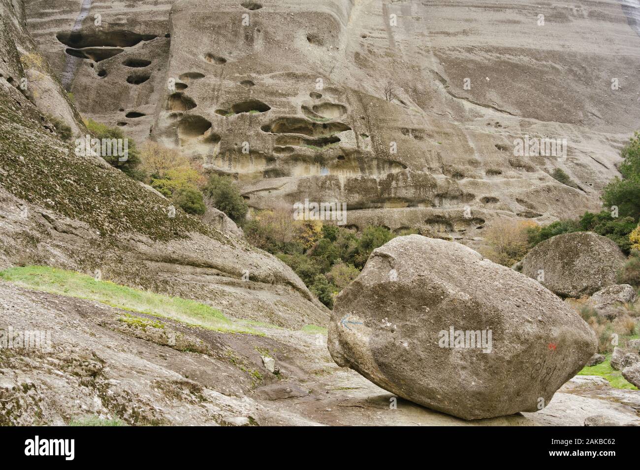Monk cells hi hi-res stock photography and images - Alamy