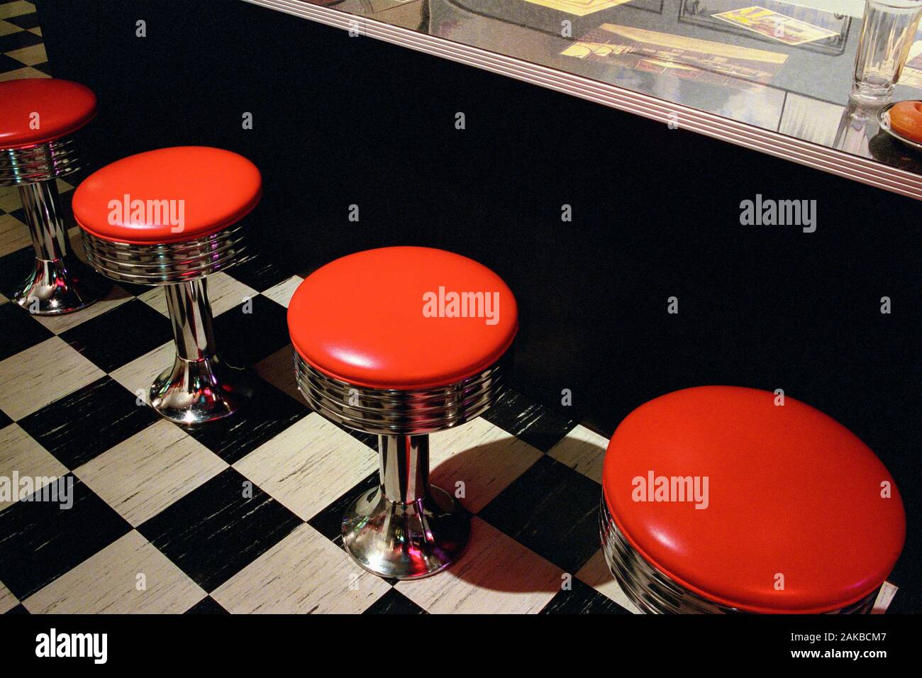 Red objects hi-res stock photography and images - Alamy