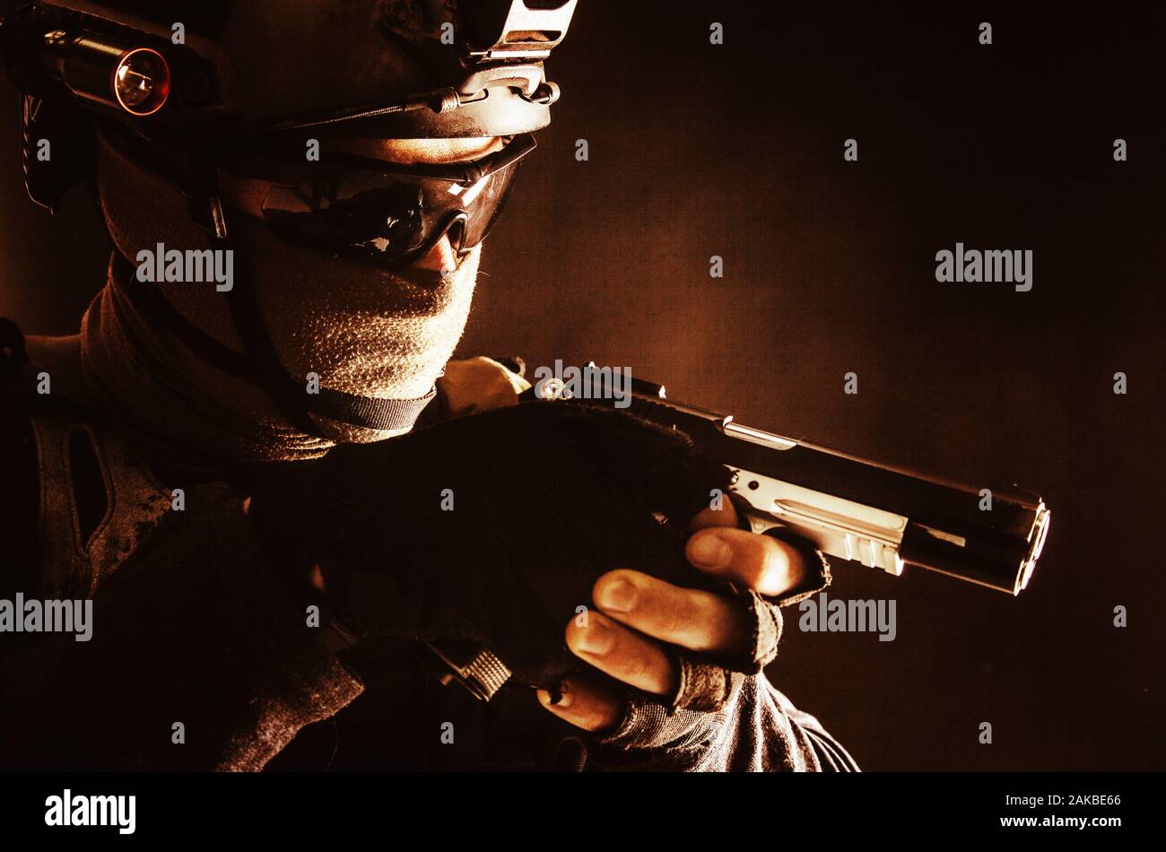 Police SWAT team fighter aiming service pistol Stock Photo - Alamy