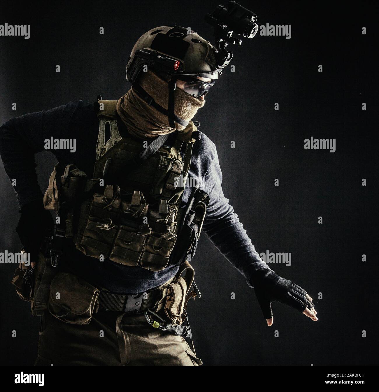 Caution wariness hi-res stock photography and images - Alamy