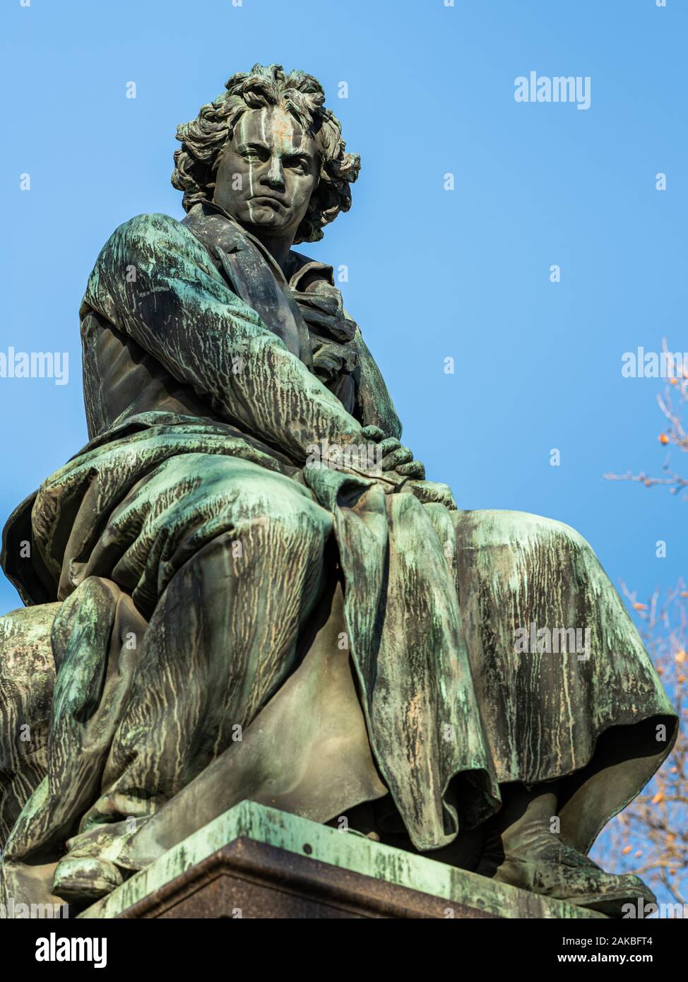 Statue of beethoven vienna hi-res stock photography and images - Alamy
