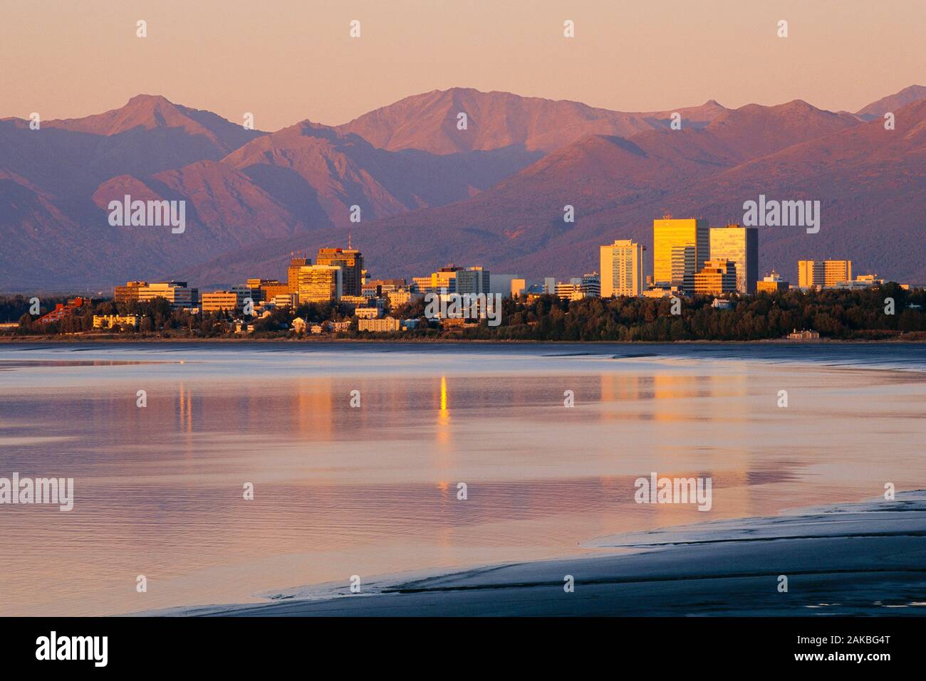 Anchorage alaska skyline hi-res stock photography and images - Alamy