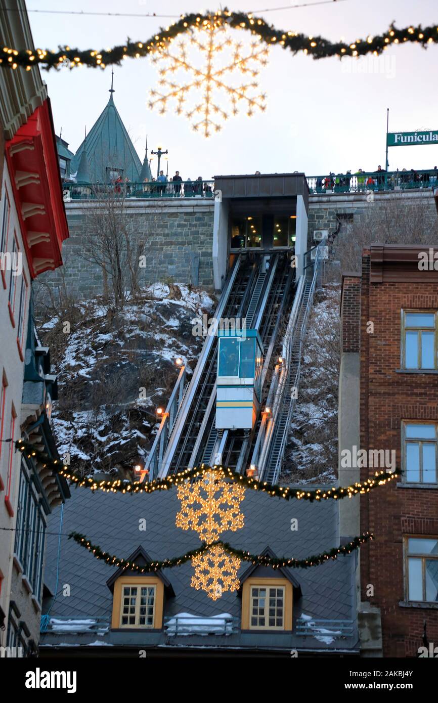 Old funicular to the upper town in quebec city hi-res stock photography ...