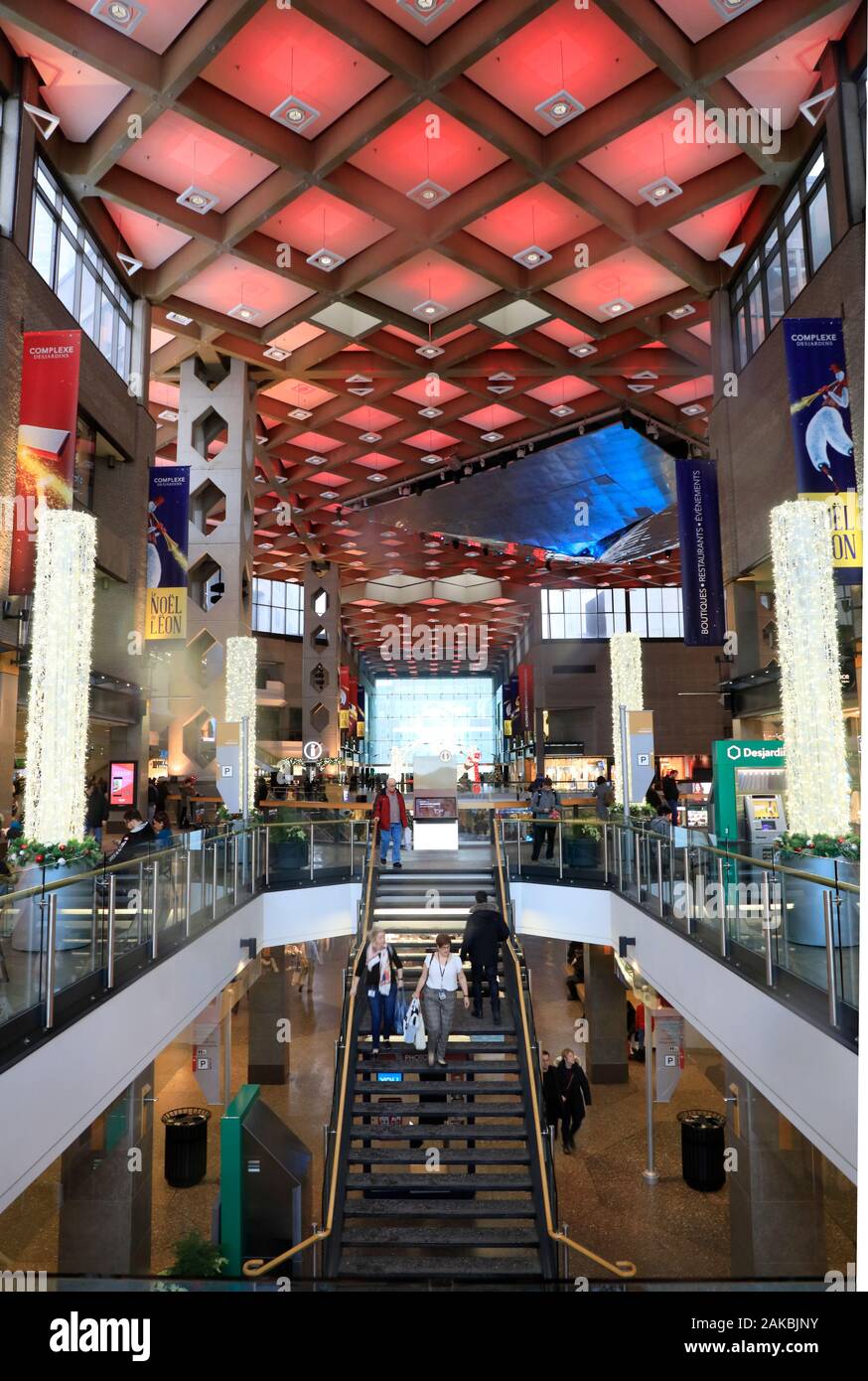 Interior view of the Atrium of Complexe Desjardins with Holiday ...