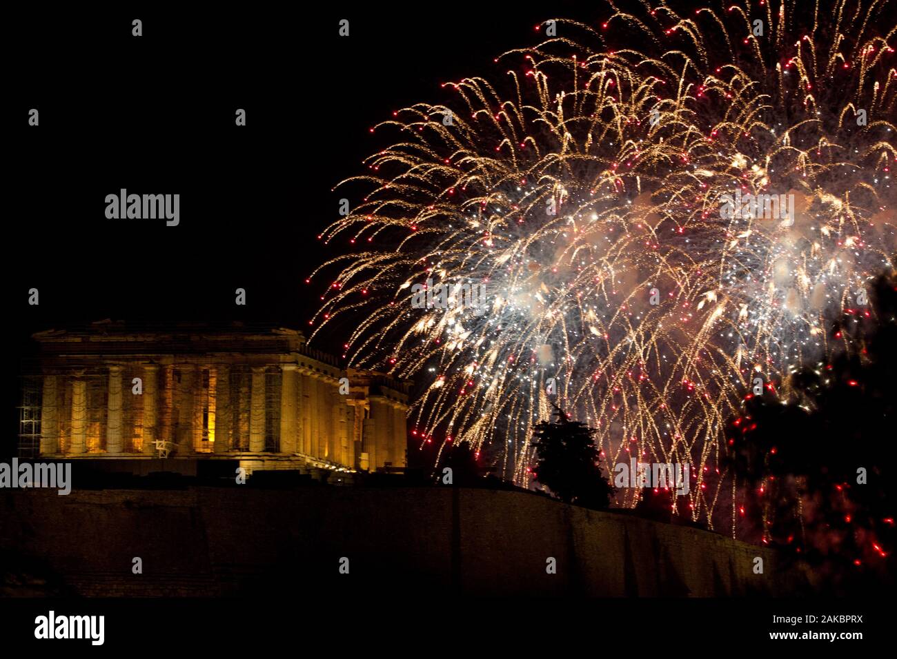 Fireworks explode over the Acropolis during New Year celebrations Stock ...