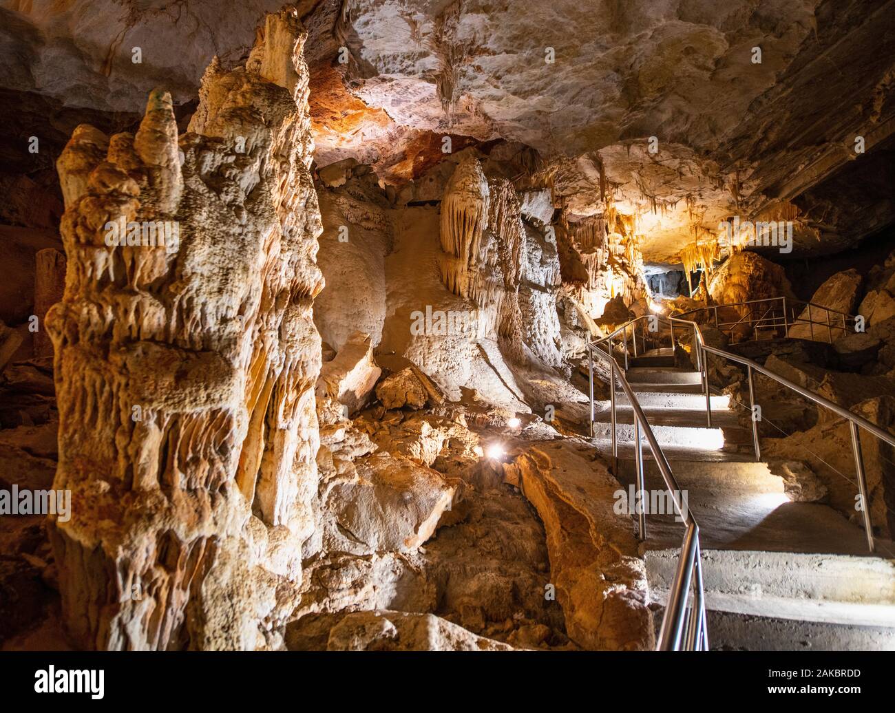 Steps in illuminated cave cave hi-res stock photography and images - Alamy