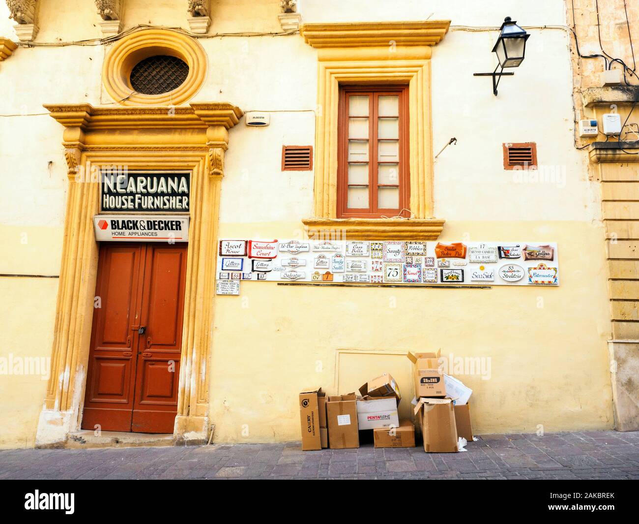 Front shop - Valletta, Malta Stock Photo - Alamy